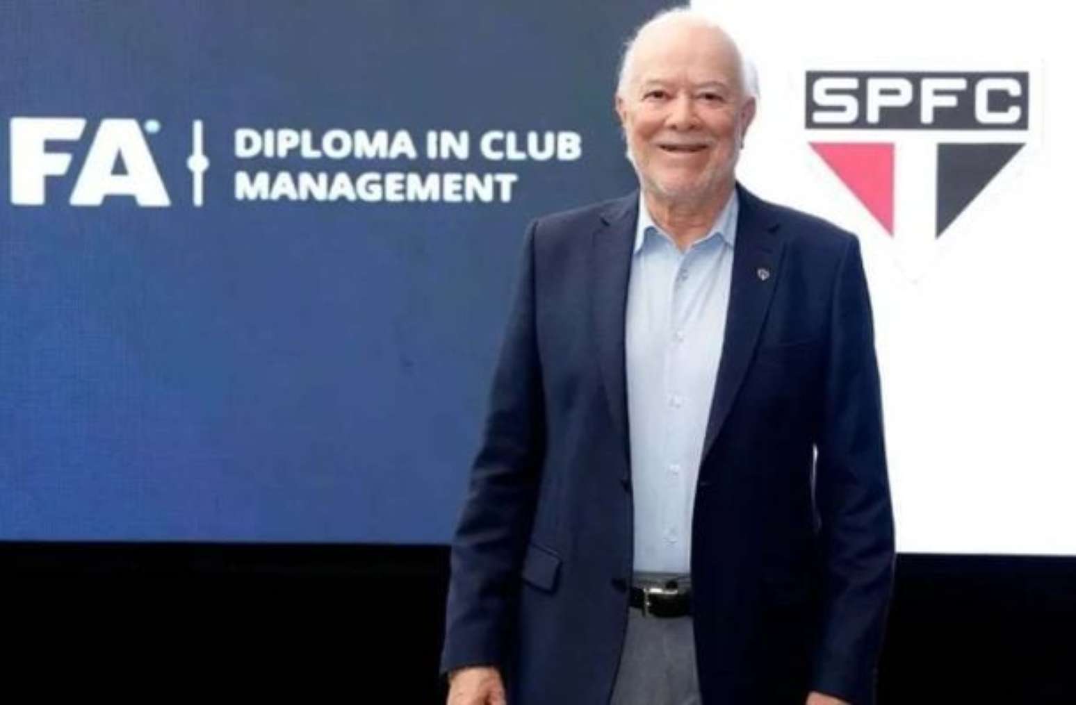 Novo presidente inicia reformulação no São Paulo, mas banca Rui Costa