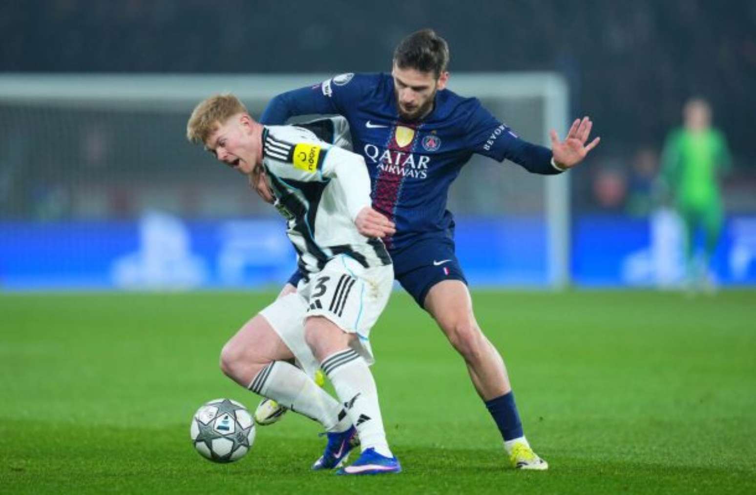 PSG e Newcastle empatam e disputarão os playoffs da Champions