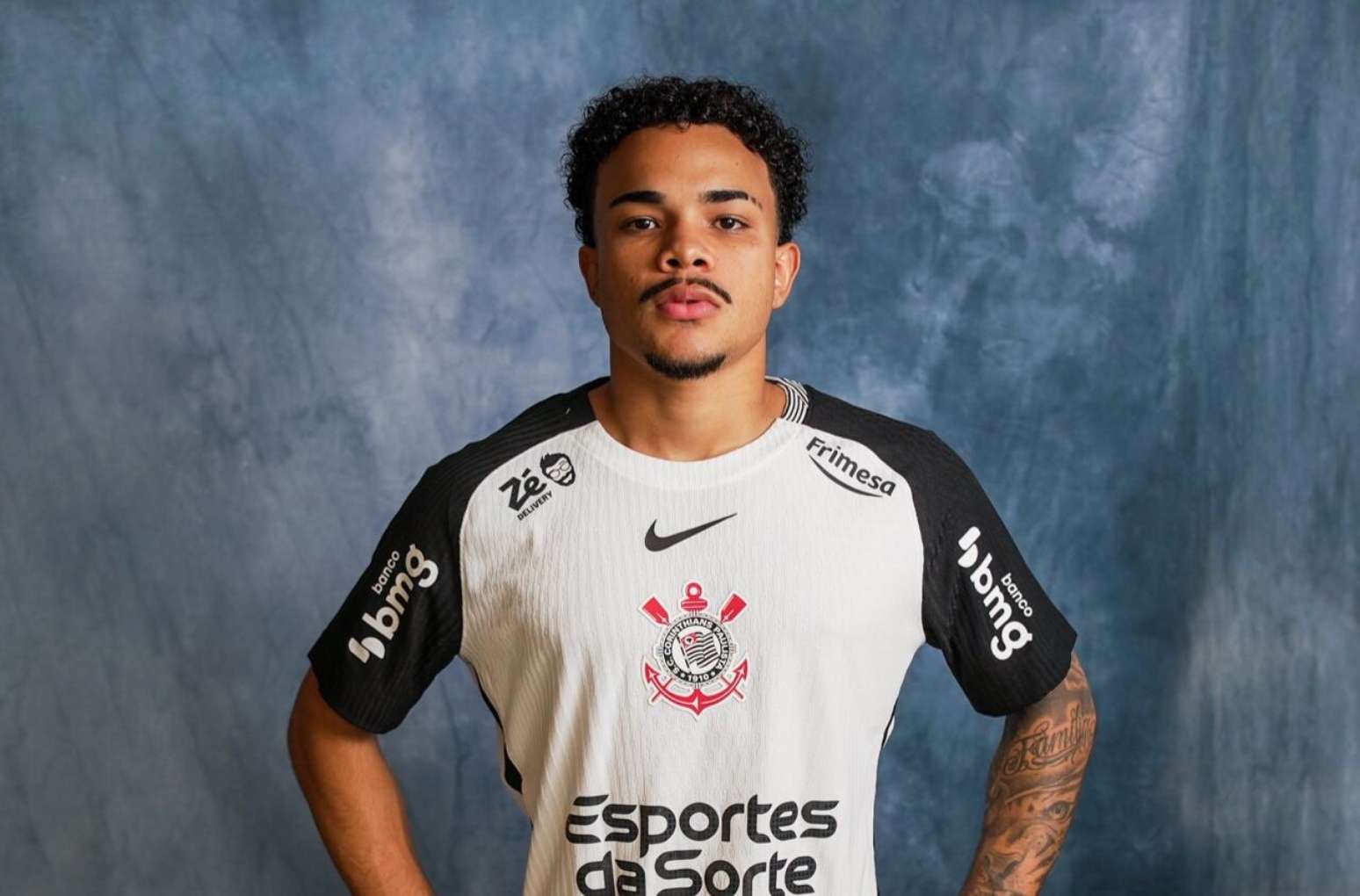 Kaio César treina, e Corinthians se prepara para decisão contra o Flamengo