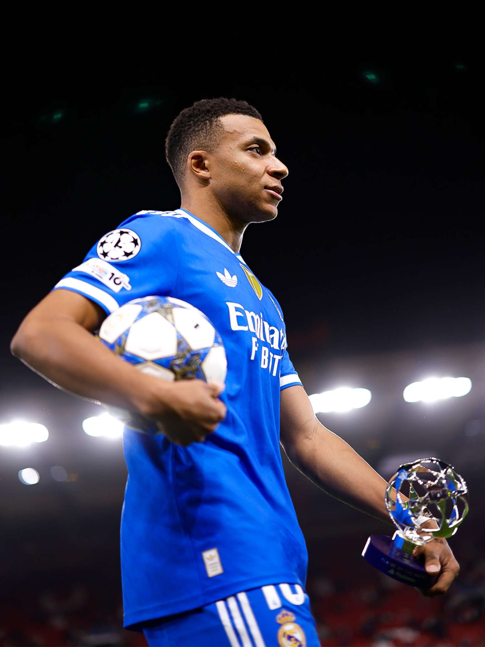 Mbappé dispara sobre racismo a Vini Jr: "Me revolto muito"