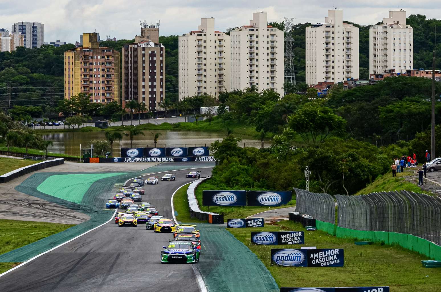 Stock Car: Temporada 2026 começa com grid recorde e novos motores V8