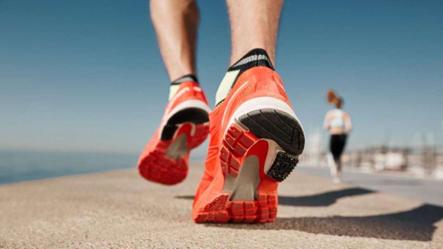 Dor ao correr? O problema pode estar no seu tênis