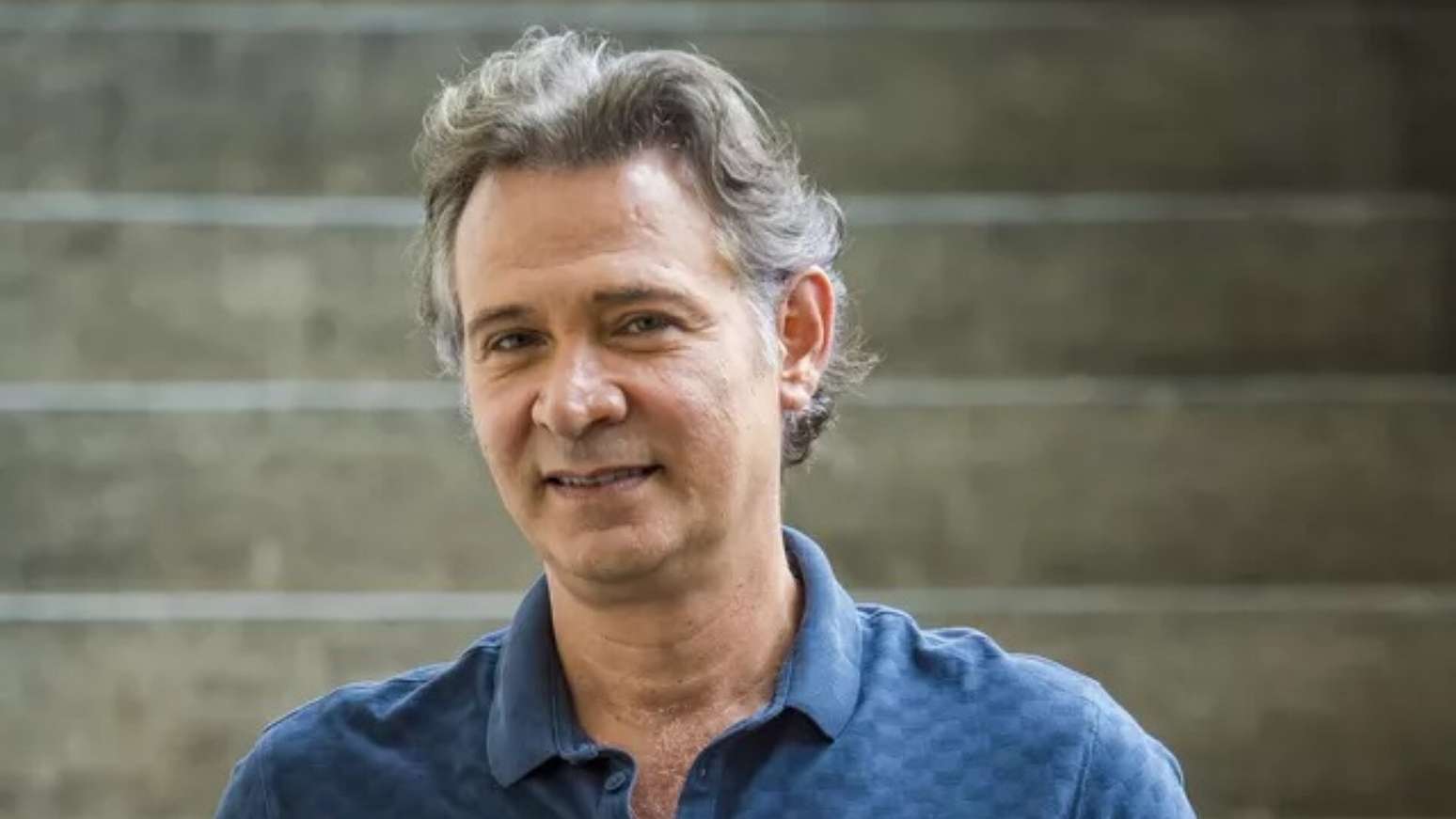 Nelson Freitas passa por harmonização facial aos 63 anos e surpreende ...