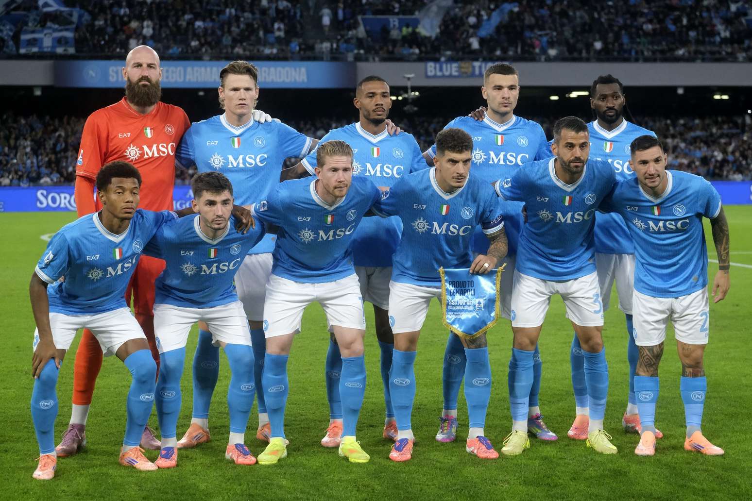 Atacante do Napoli falta a treino e pode ser punido pelo clube