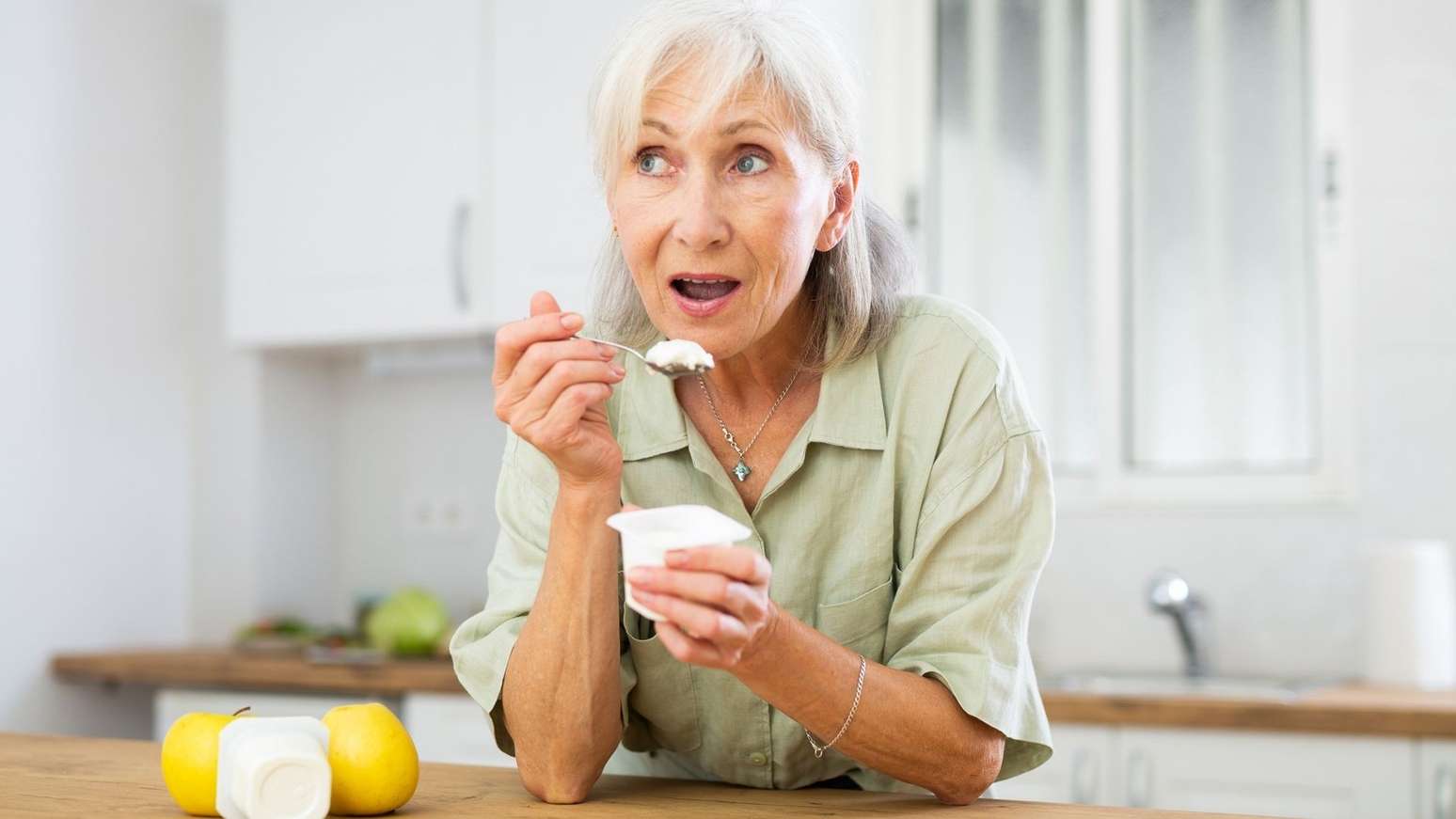O que tomar para digerir a lactose? Kefir ajuda na intolerância; saiba como