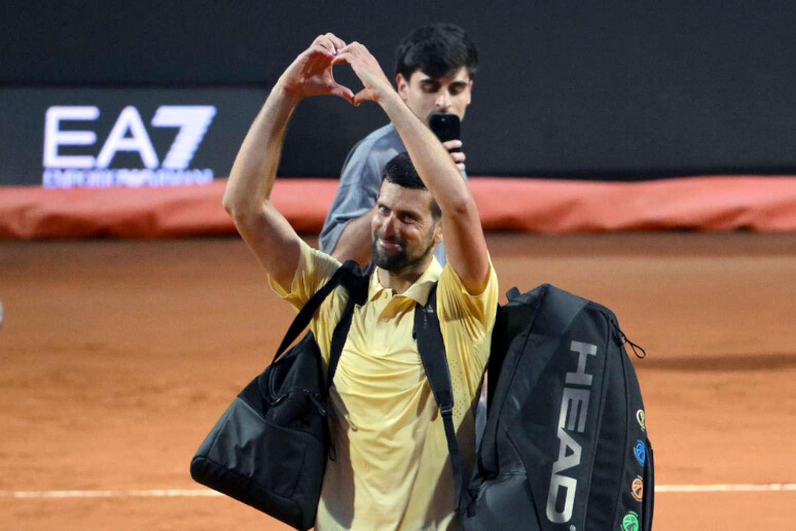 Djokovic é surpreendido e cai para croata no Masters 1000 de Roma