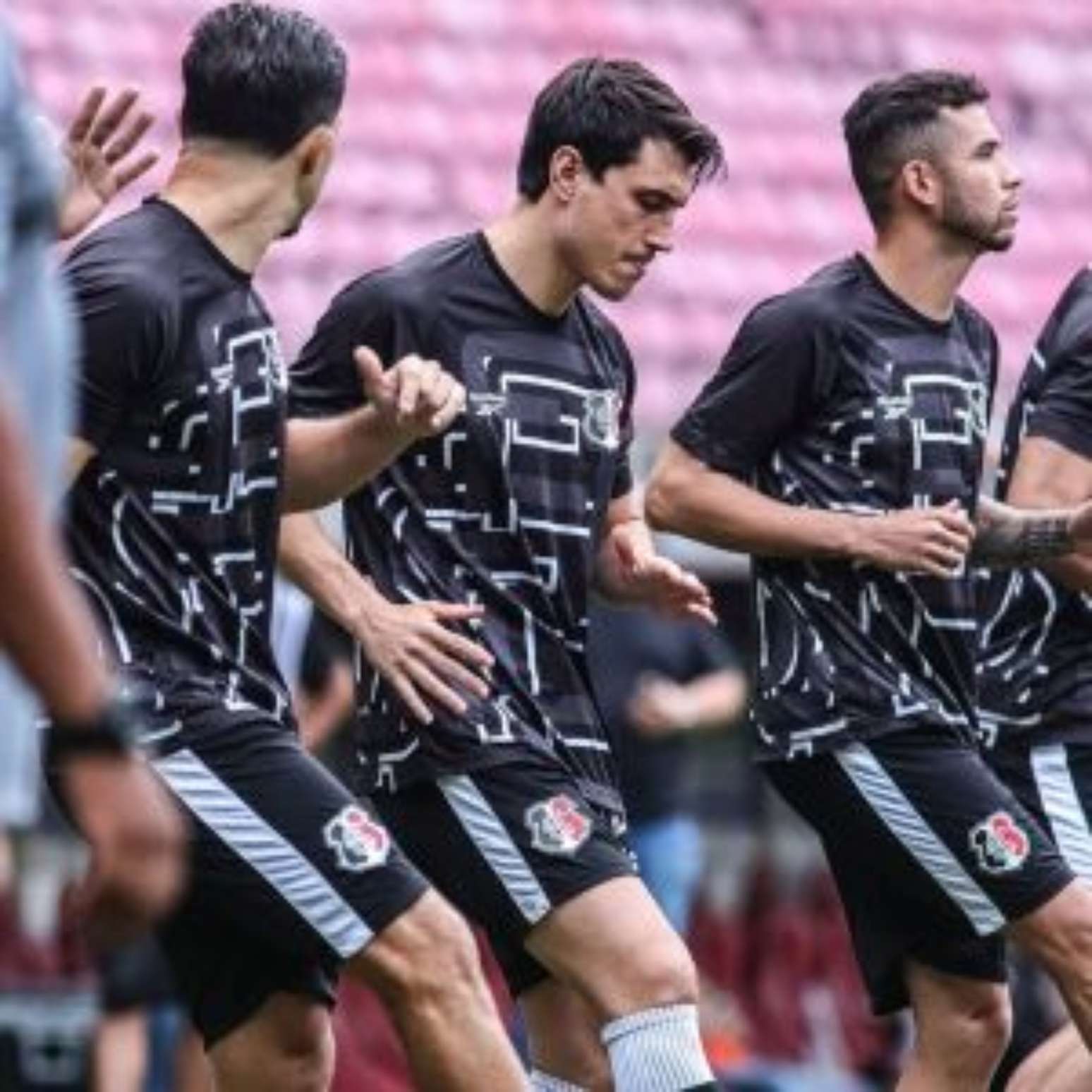 Santa Cruz sofre baixa dupla após vitória contra Volta Redonda e terá ...