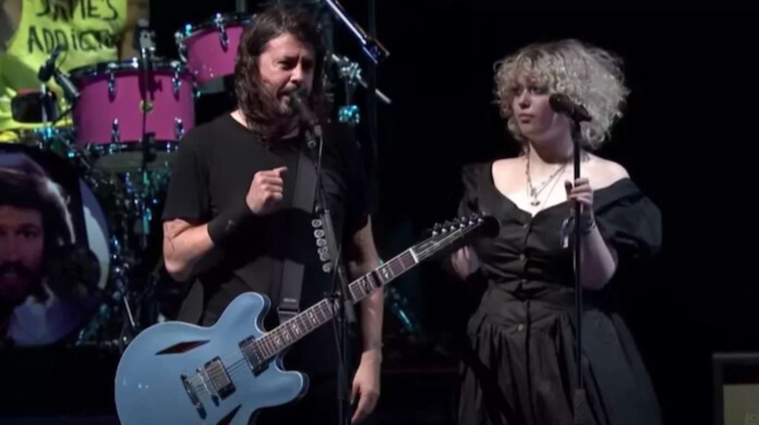Violet Grohl diz quem é o melhor integrante do Foo Fighters (e não é o ...