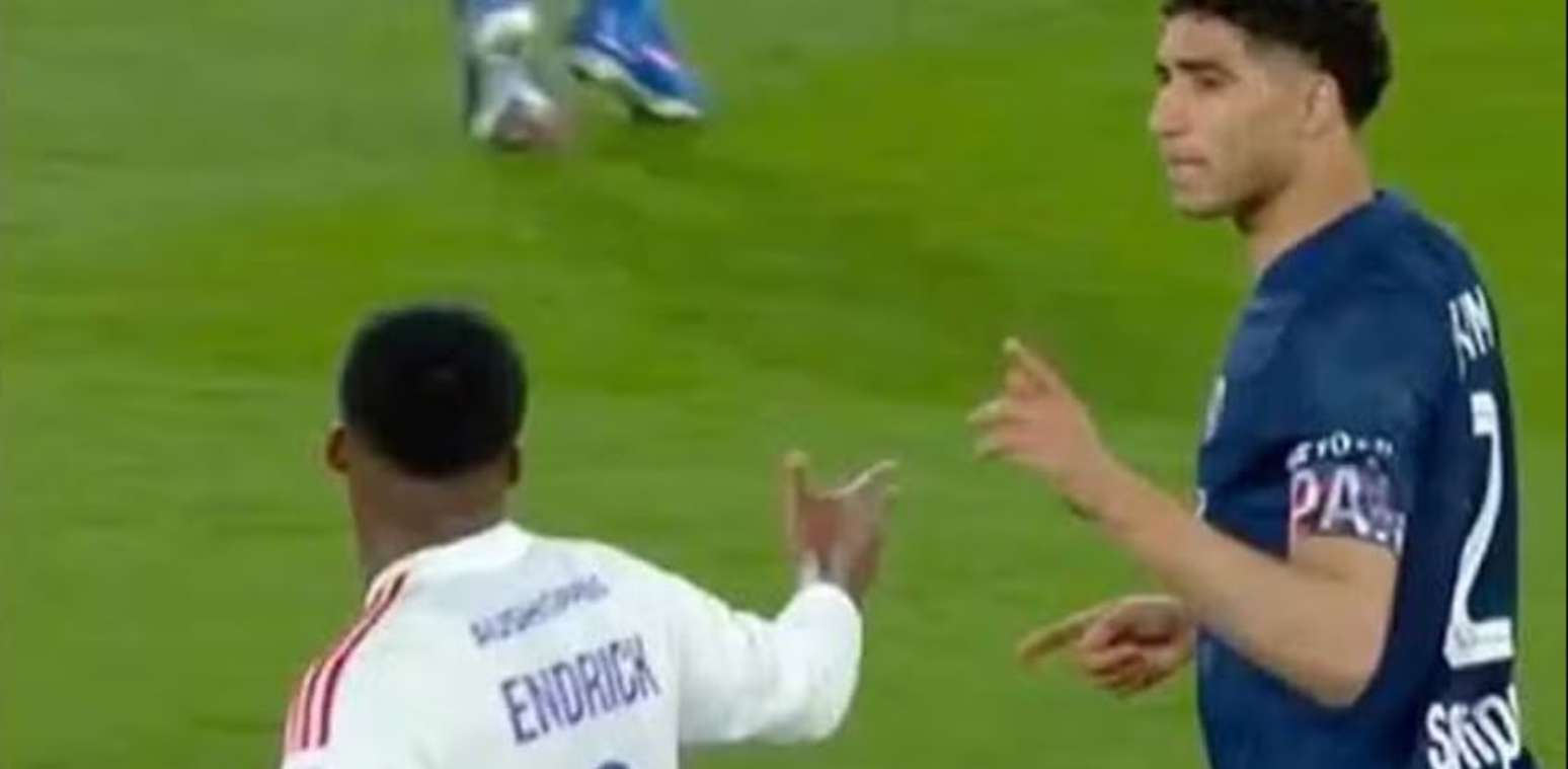 Hoje adversários, Endrick e Hakimi bateram boca em jogo do Francês há ...