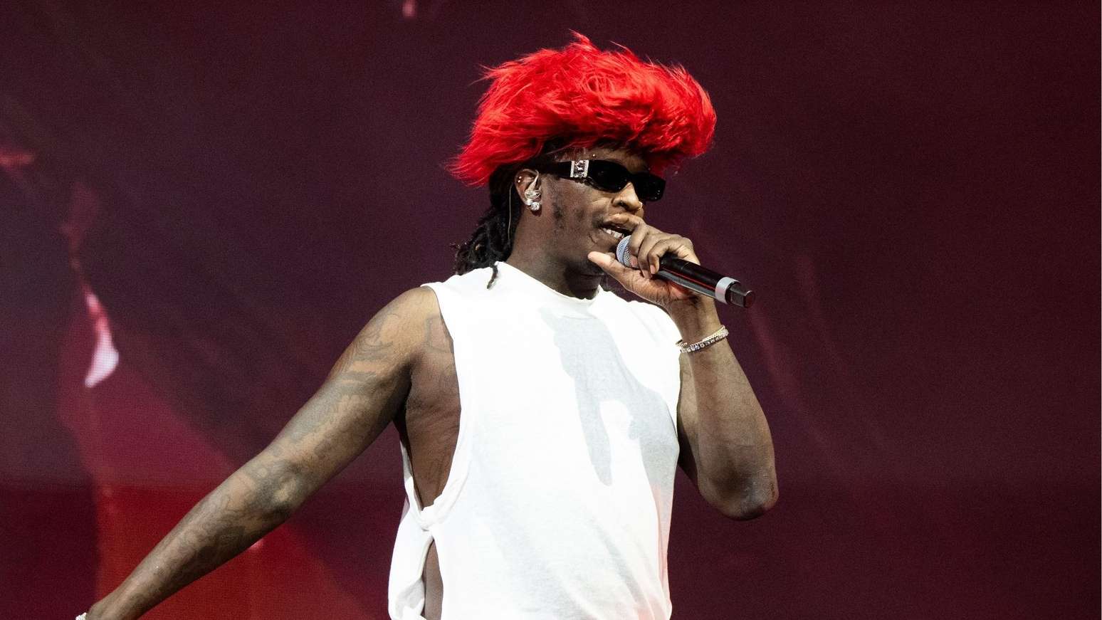 Após sair da prisão e lançar um álbum decepcionante, Young Thug anuncia ...