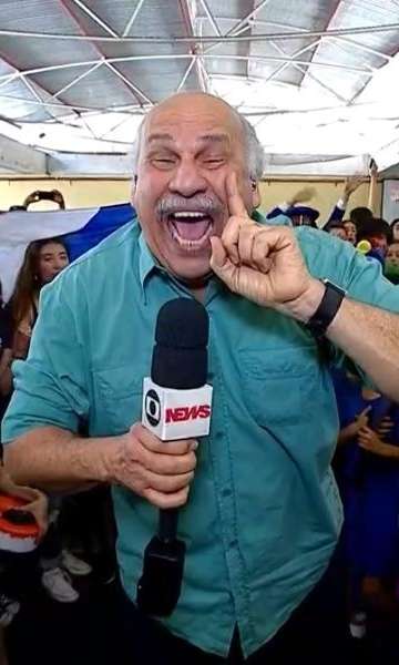 Repórter é 'cortado' ao vivo por entrevistada em ação promocional: 'Receba'