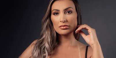 Vanessa Ataídes acusa constrangimento em voo e critica assentos apertados