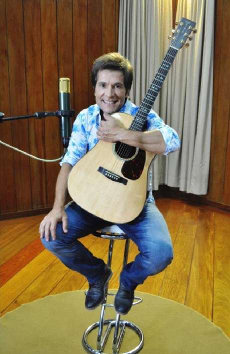 Cantor Daniel anuncia lançamento de nova música