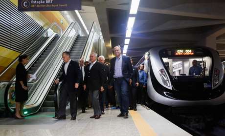 Rio inaugura linha de metrô que liga zona sul à Barra