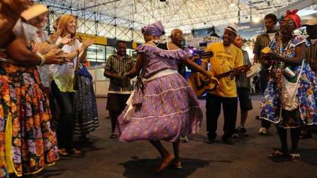 Vocabulário dos ritmos: entenda a diferença entre axé, pagode, samba e ...