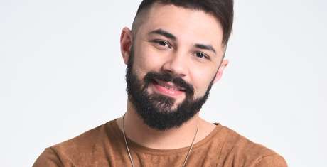 Raphael Rossatto se destaca na dublagem para TV e cinema