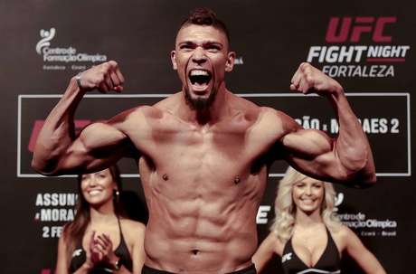 Johnny Walker: da lambaeróbica para o octógono do UFC