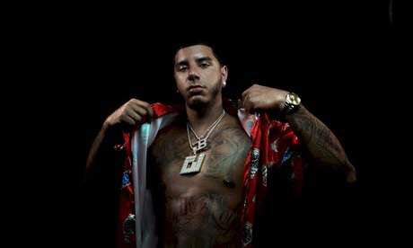 Rapper CJ lança o novo EP "Loyalty Over Royalty"