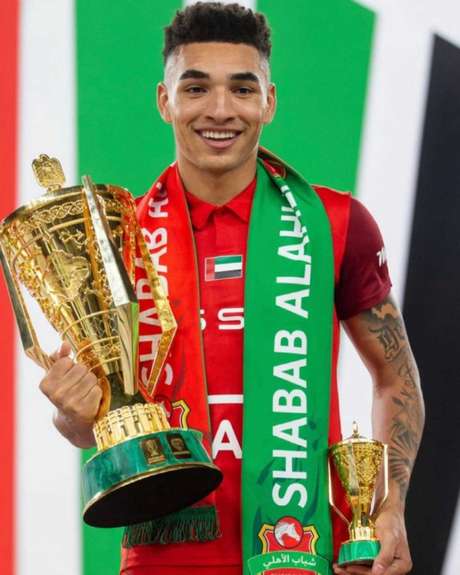 Após mais um título, Igor Jesus cita aprendizados e celebra temporada ...