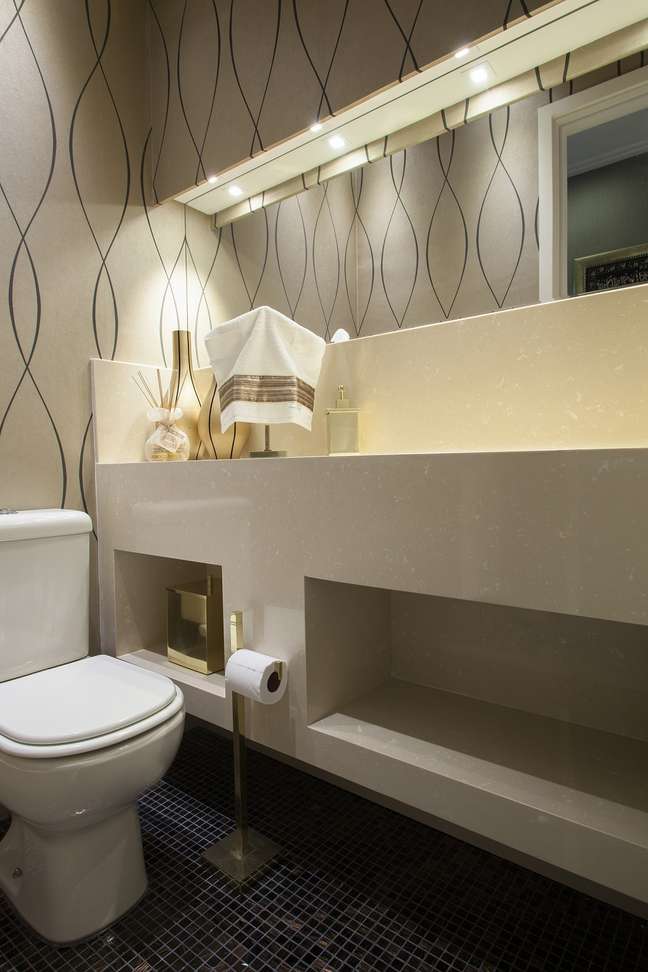 Lavabo: veja 8 dicas para decorar e ampliar o banheiro