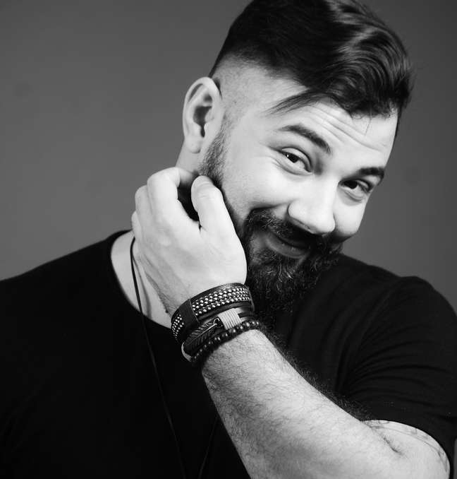 Raphael Rossatto se destaca na dublagem para TV e cinema