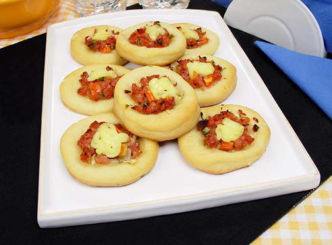 9 Receitas de esfirra aberta que você precisa provar agora