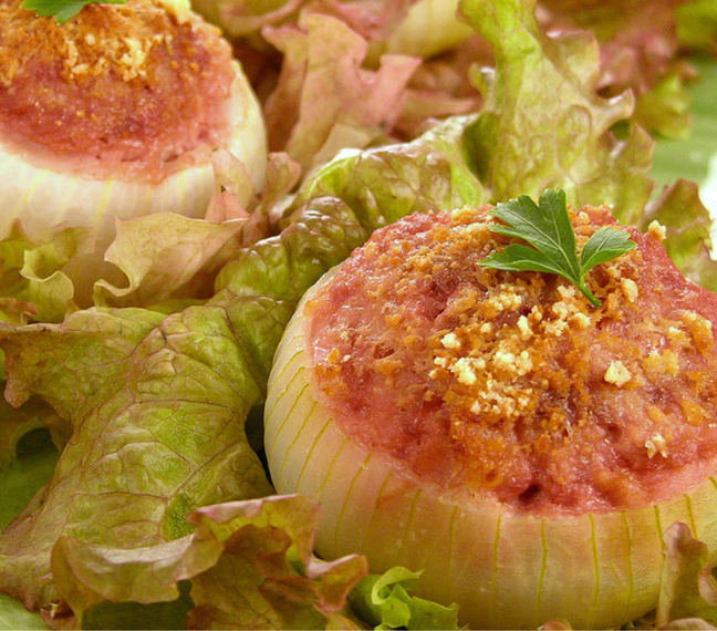 Muito além do tempero! 10 receitas em que a estrela do prato é a cebola