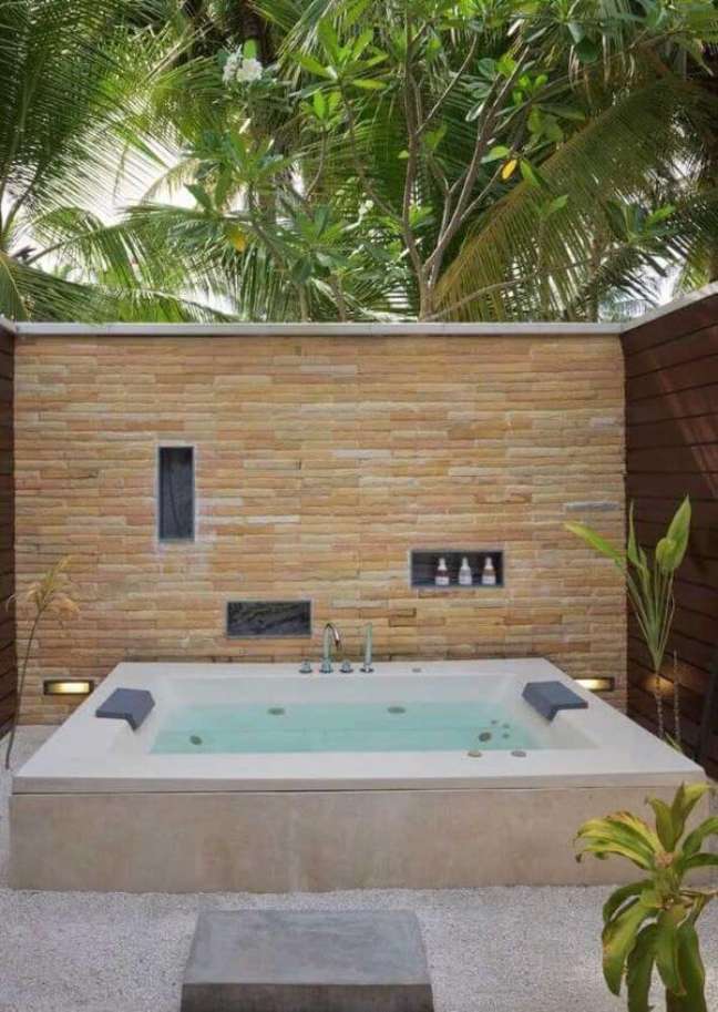 Jacuzzi Externa: +58 Modelos para Sua Área Externa dos Sonhos