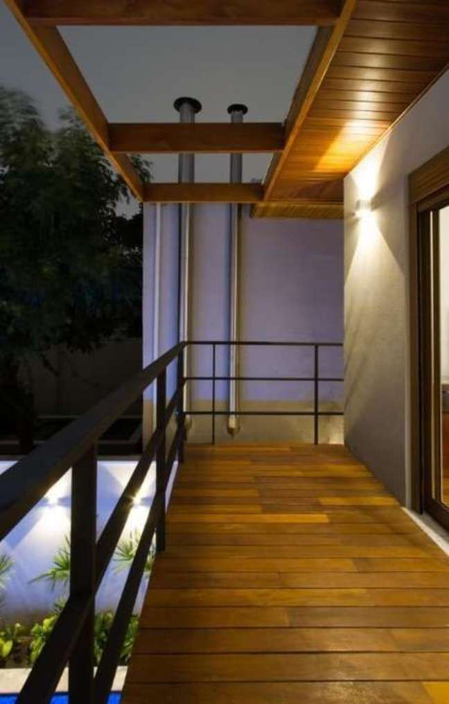 Sacada de Madeira: +75 Ambientes Extraordinários para se Inspirar