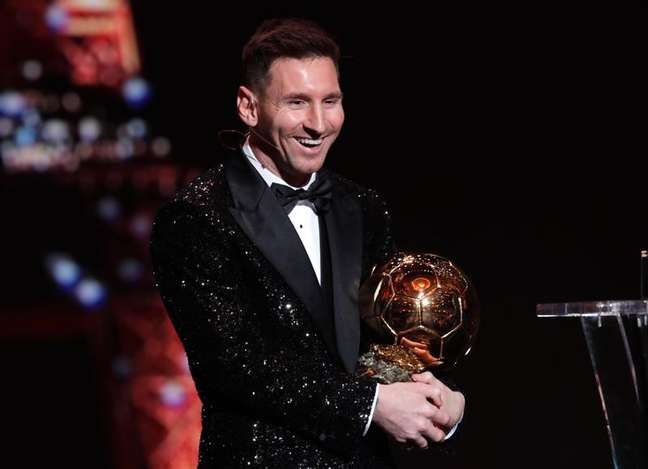 Messi ganha 7ª Bola de Outro e amplia recorde
