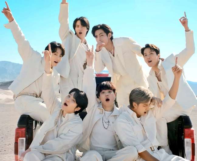 Disney anuncia três produções com membros do BTS