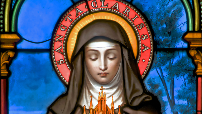 Dia de Santa Clara: conheça orações e a novena poderosa da santa