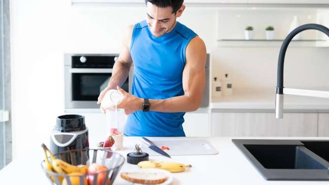 Anabolizantes naturais: o que comer para aumentar a produção hormonal