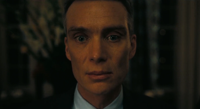 'Oppenheimer': Filme com Cillian Murphy ganha trailer poderoso