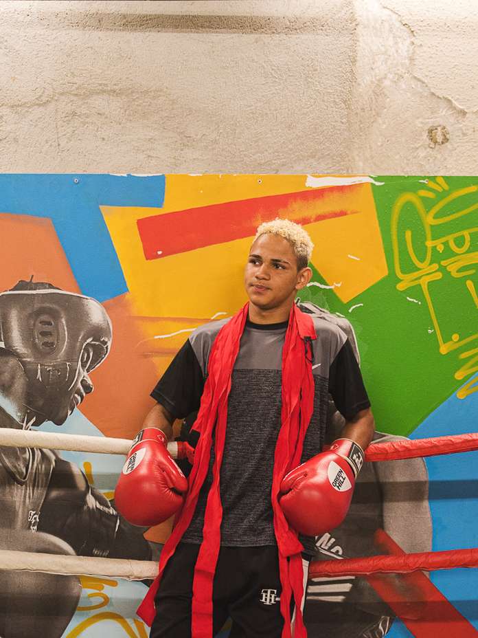 Conheça Kelvy Alecrim, o atleta da Favela do Moinho