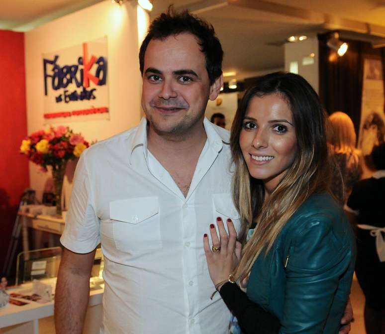 Confira as celebridades que marcaram presença no Casar 2012
