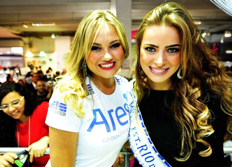 Ellen Rocche diz que autoestima é o segredo para beleza em dia