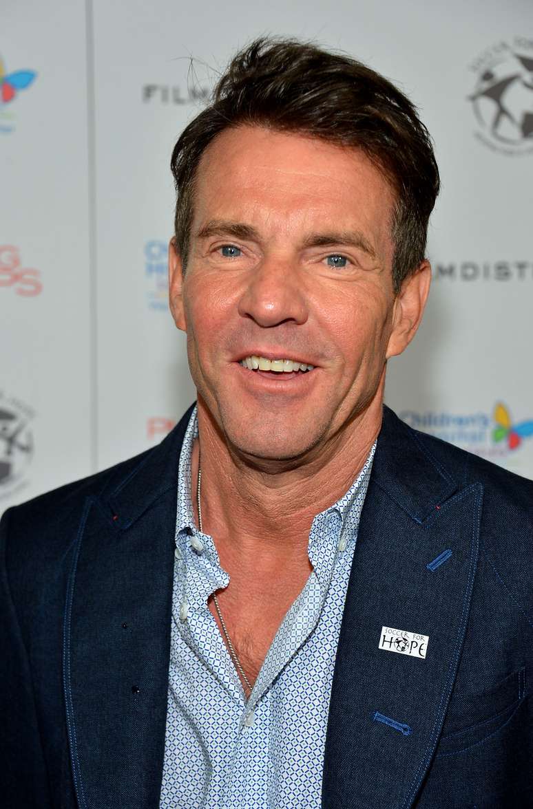 Ator Dennis Quaid pede separação após casamento de oito anos