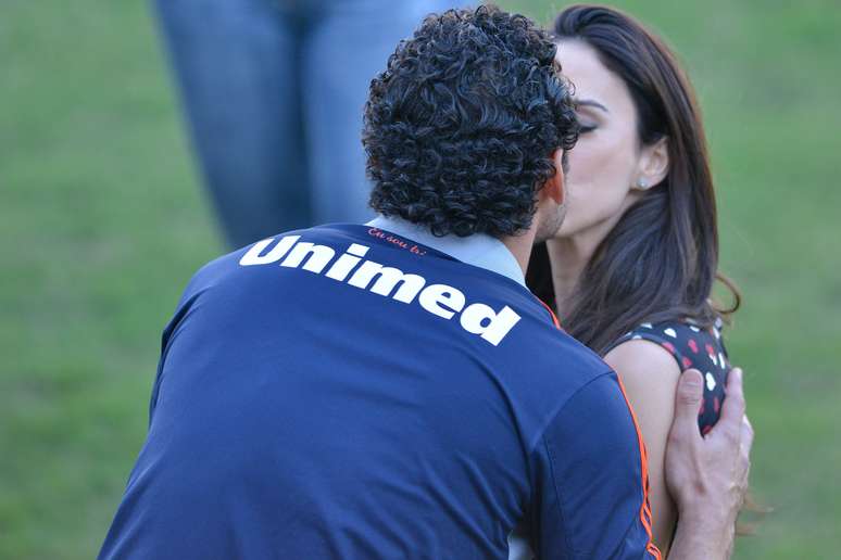 Ao estilo Romário, Fred usa irreverência e personalidade para vencer ...