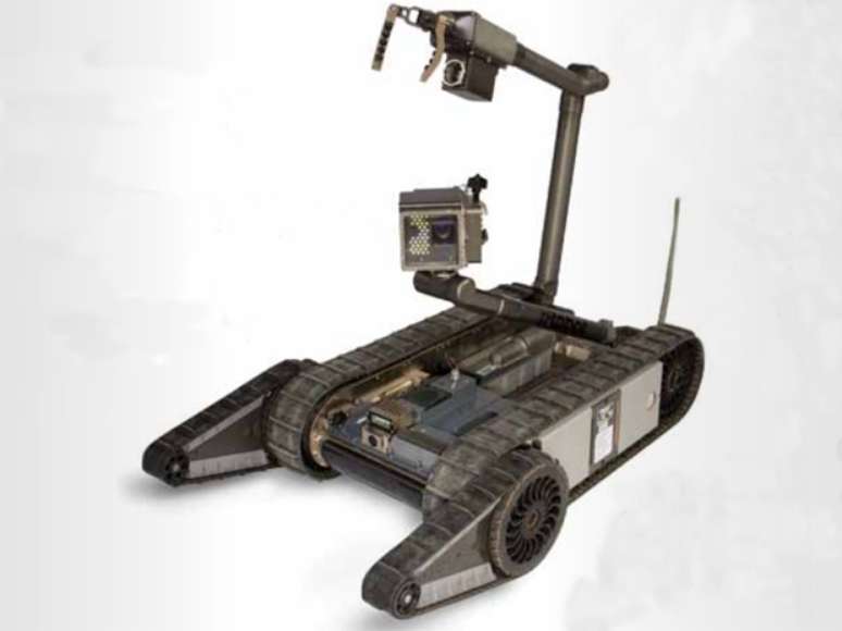 Robôs de segurança da Copa serviram em missões no Iraque