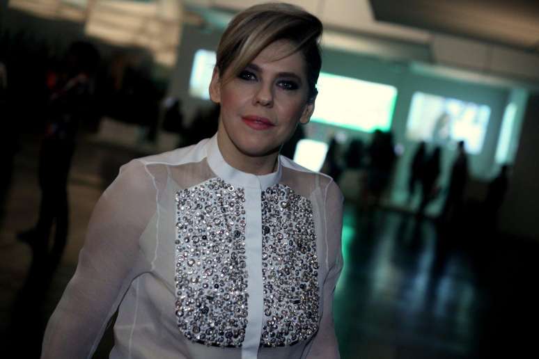 Famosos conferem desfiles do SPFW; veja fotos