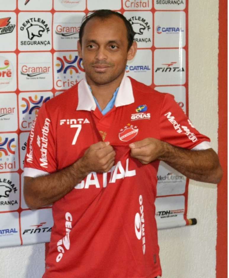 Wando retorna ao Vila Nova mirando acesso à Série A do Brasileiro