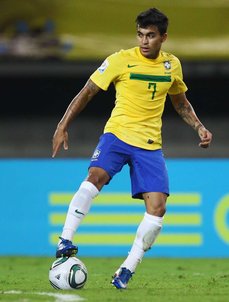 Dudu aparece no BID e será inscrito pelo Grêmio na Libertadores