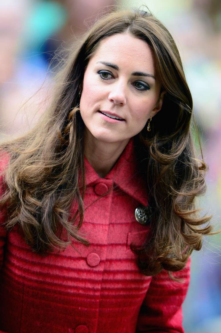 Veja famosas consideradas ícones de beleza pelas britânicas