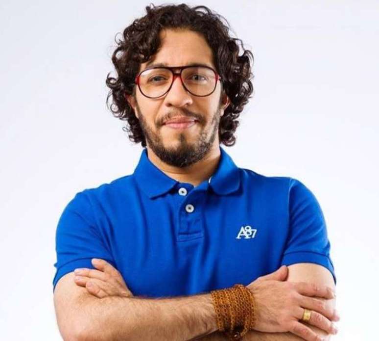 Na TV, Wyllys revela homofobia em banheiro do Congresso