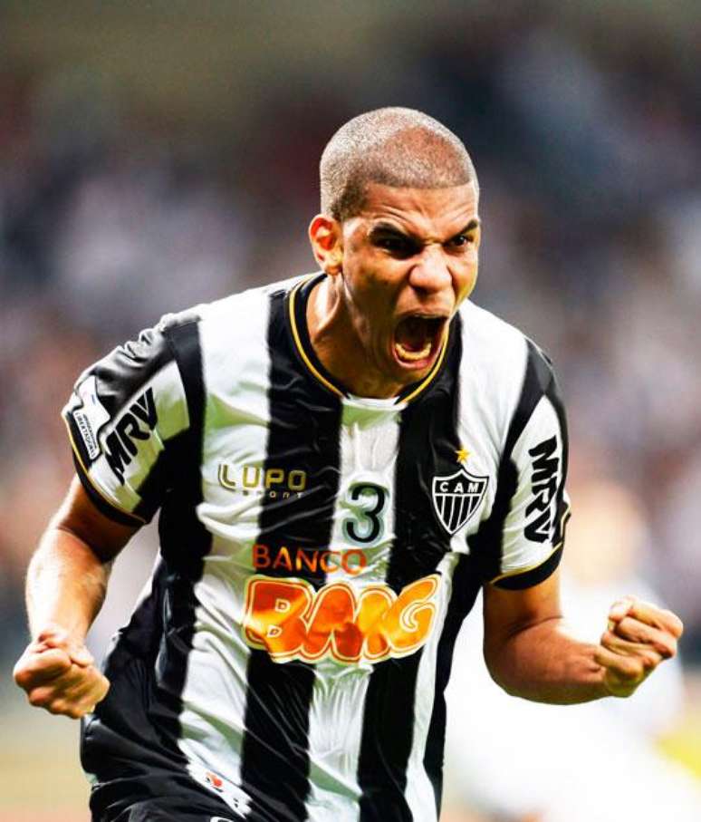 Querendo acabar com jejum, Leo Silva projeta 'jogaço' do Galo contra o Fla