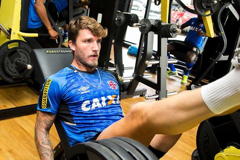 'Novo Lugano', Aislan ganha primeira chance após sete meses no Vasco