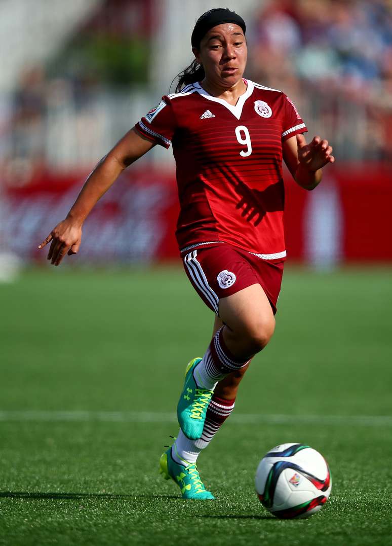 Jogadora de futebol do México contrai catapora e é cortada do Pan