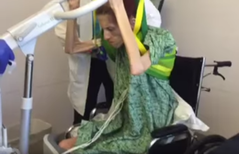 Anorexia: atriz que pesava 20 quilos fala sobre tratamento