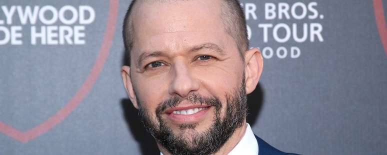 Jon Cryer pode retornar à TV com nova comédia da ABC